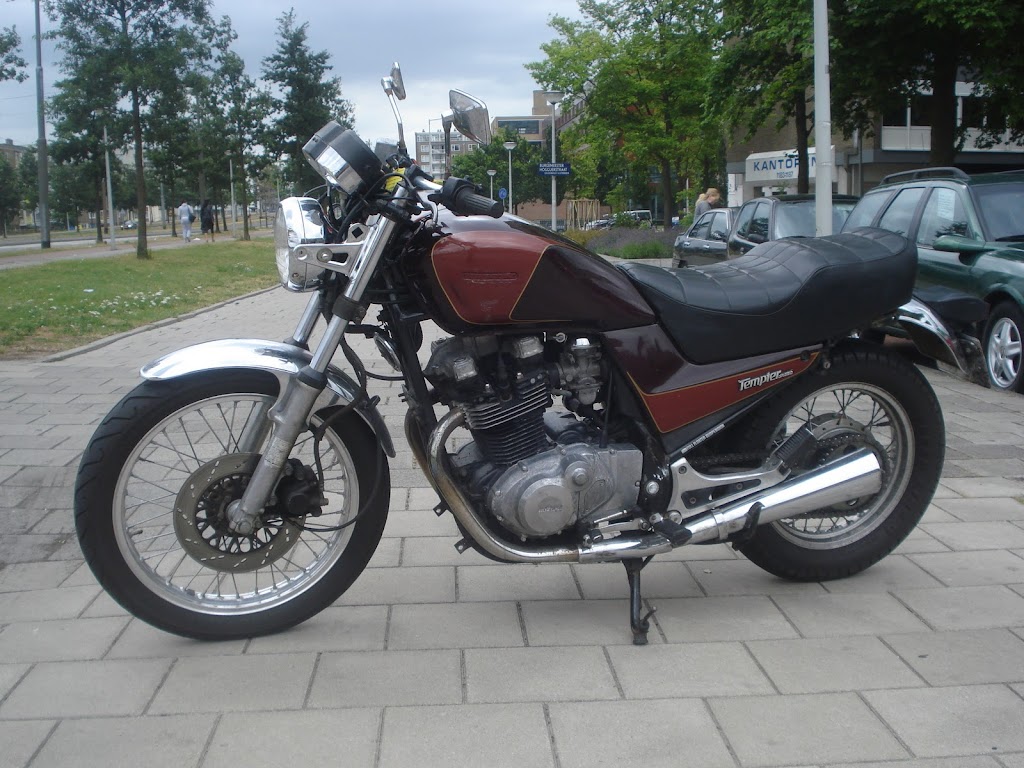 Suzuki GR 650 Town Smoker | Motor-Forum