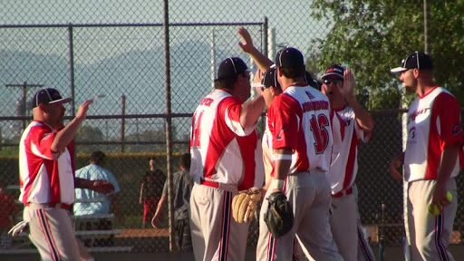 Rusty Bumgardner - www.softballcenter.comwww.softballcenter.com