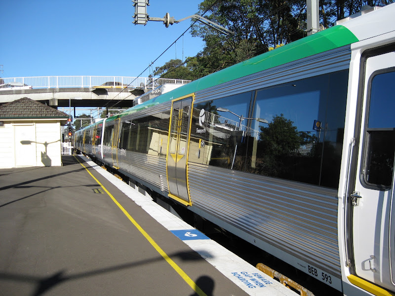 Transperth B-Series train at Thornleigh (14/08/10)