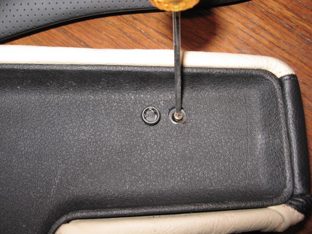 Recovering your armrest - DIY