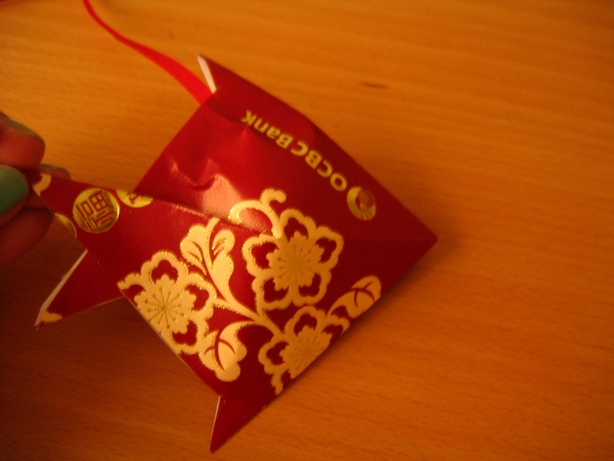Fish origami using red envelop | Ketchuptomyfries’s Blog