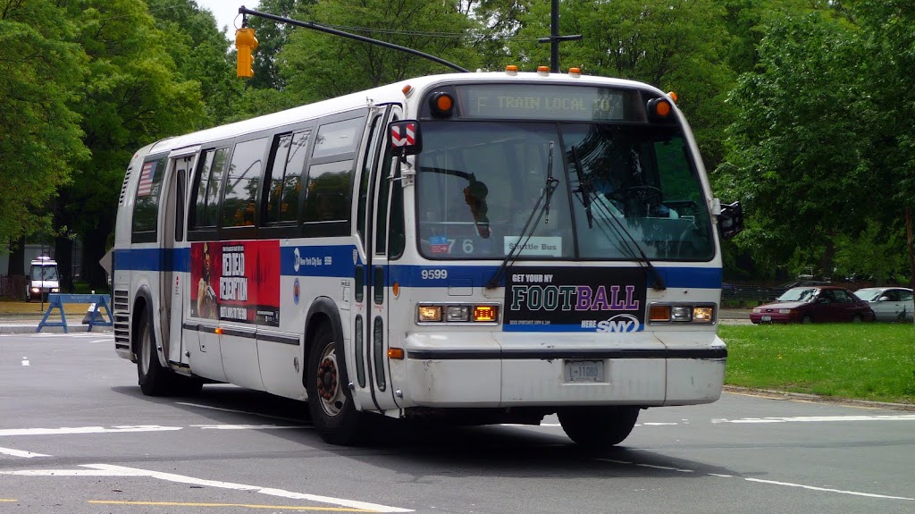 Shots around Brooklyn/Manhattan (incl F train shuttle) - Bus Photos ...