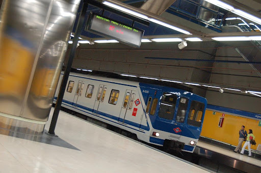 La línea 6 vuelve a ser Circular | Quien no entiende una mirada,jamás ...