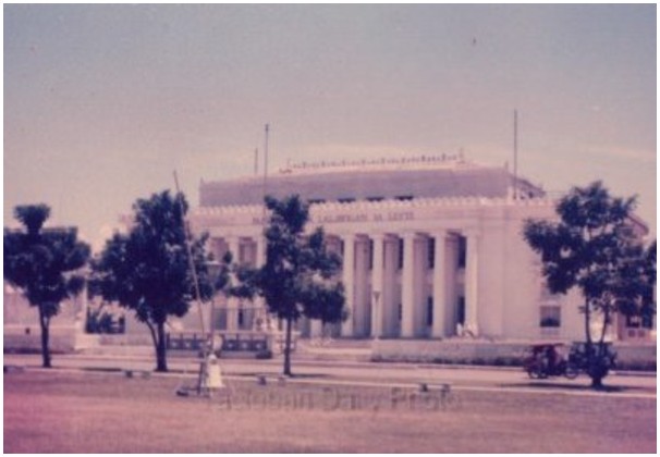 Tacloban Daily Photo: Capitol building of Leyte
