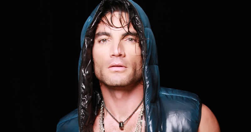 Hot Mexican actor Víctor González ~ Daily Male Models