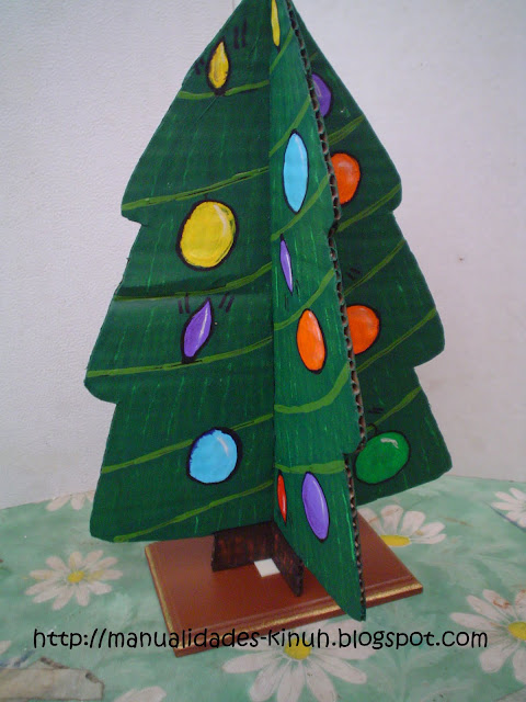 manualides, artcraft, handcraft: reciclando, arbol navideño de carton