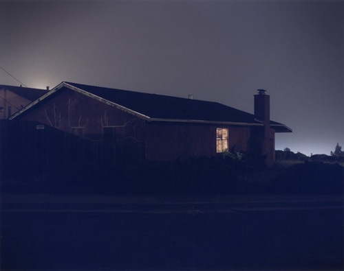 Homes at Night – Stunning photography by Todd Hido | Amusing Planet