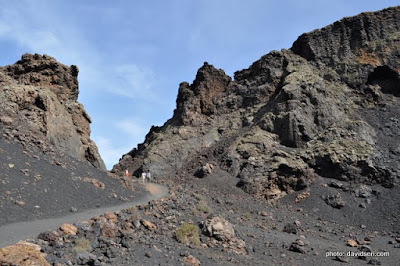 Lanzarote Trekking: Lanzarote - Volcan del Cuervo ( The Raven´s volcano )
