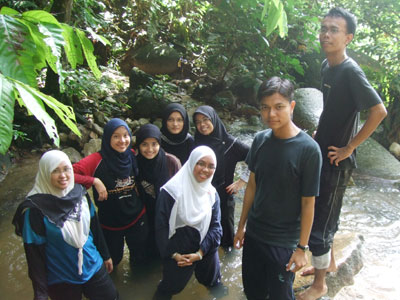 Ta'aruf Week IIUM: Treasure Hunt activity at FRIM