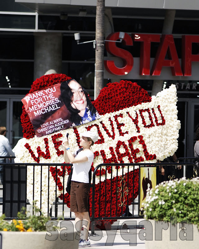 Michael Jackson's Memorial Service in Staples Center, California!