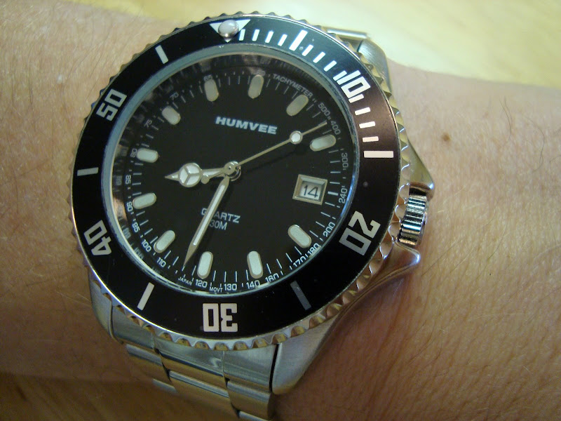 Timex Submariner Arrives. Straps are played with and a review is ...