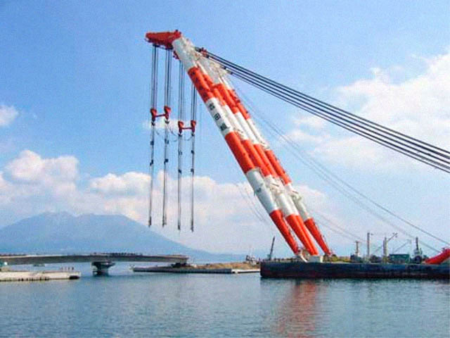 Amazing Photoworld: "Yoshida" - Japanese biggest floating crane