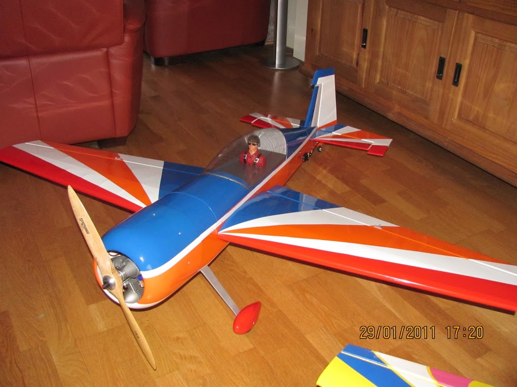 Phoenix Yak-54 | Rc-Flying.nl