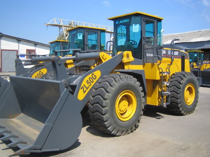 Фронтальные погрузчики XCMG: Отзыв о погрузчике XCMG ZL50G