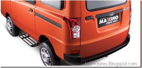 JuzPictures: Mahindra Maxximo Mini Van Pictures
