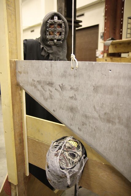 Haunt Your House: How To Make Your Own Guillotine