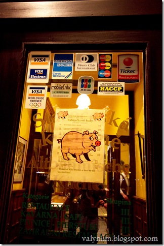 布拉格美食 Prague~第四章 Staromestska Restaurant 超好吃的捷克 波斯米亚大餐 | It's all about ...