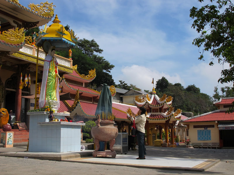 “BA DEN PAGODA (Chua Ba Den – Pagoda of the Black Lady). Real name ...