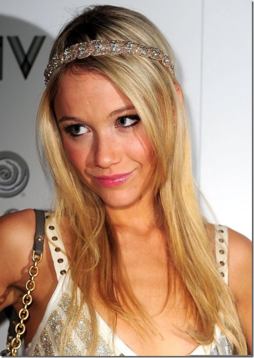 Katrina Bowden Esquires Sexiest Woman Alive Sinlung