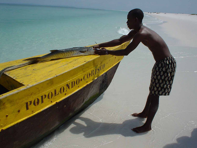 Isla/Ile Corisco: paradise island between Gabon and Equatorial Guinea ...