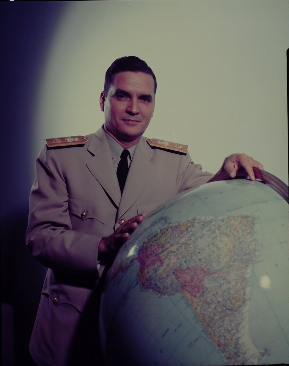 Wolfgang Larrazábal — Google Arts & Culture