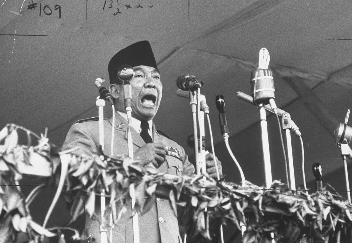 Sukarno — Google Arts & Culture