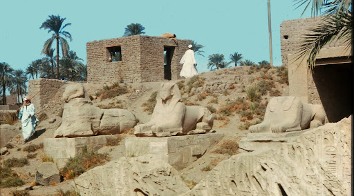 Mut Temple — Google Arts & Culture