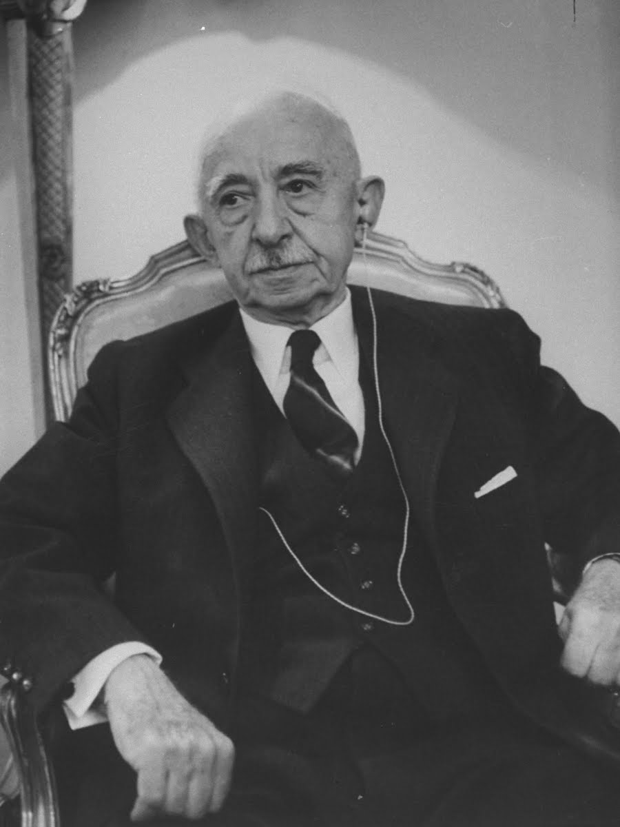 İsmet İnönü — Google Arts & Culture