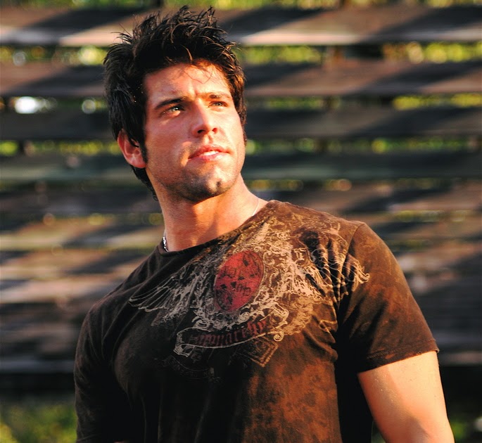 Mocho Model: Hot Guy Erick Canela