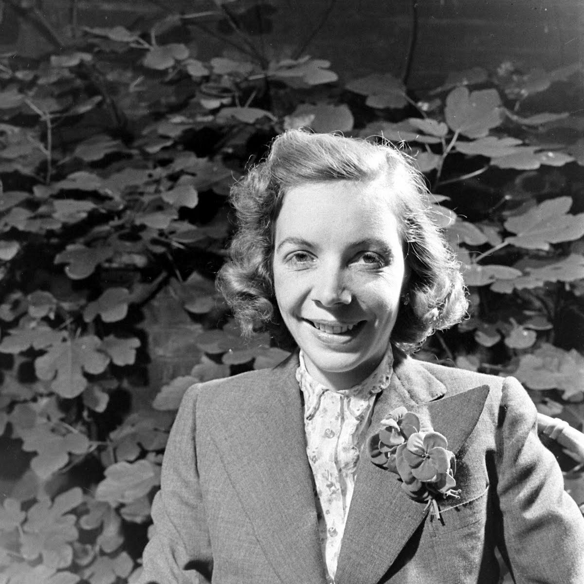 Virginia Cowles — Google Arts & Culture