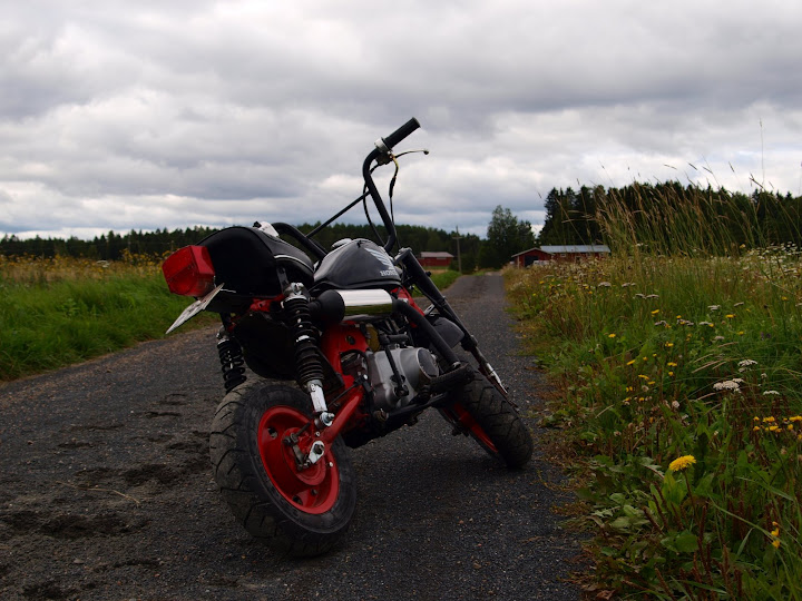 Honda Monkey 95 - Sivu 2 - Monkeyt.net