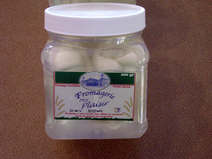 Fromage tortillon en pot de saumure - Fromagerie P'tit Plaisir - Mon Marché