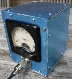 marxy's musing on technology: Built an over-boxed QRP Power Meter