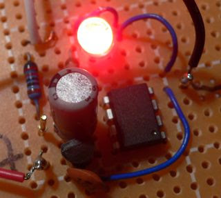 marxy's musing on technology: Tiny morse beacon keyer in an ATTiny85