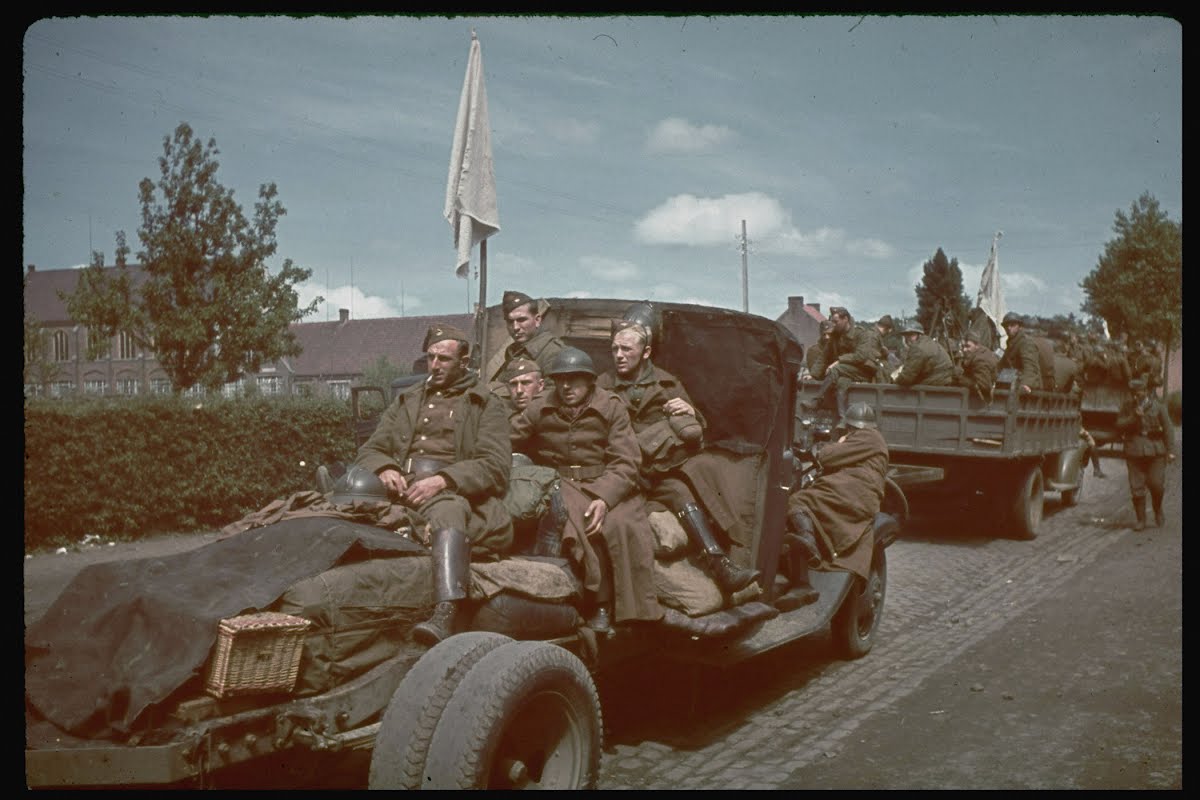 Hitler/Jaeger File - Hugo Jaeger — Google Arts & Culture